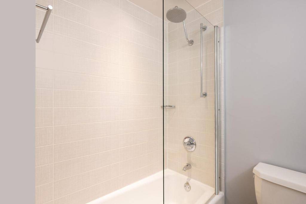 Dayuse Hotels in New York John F. Kennedy International Airport ...